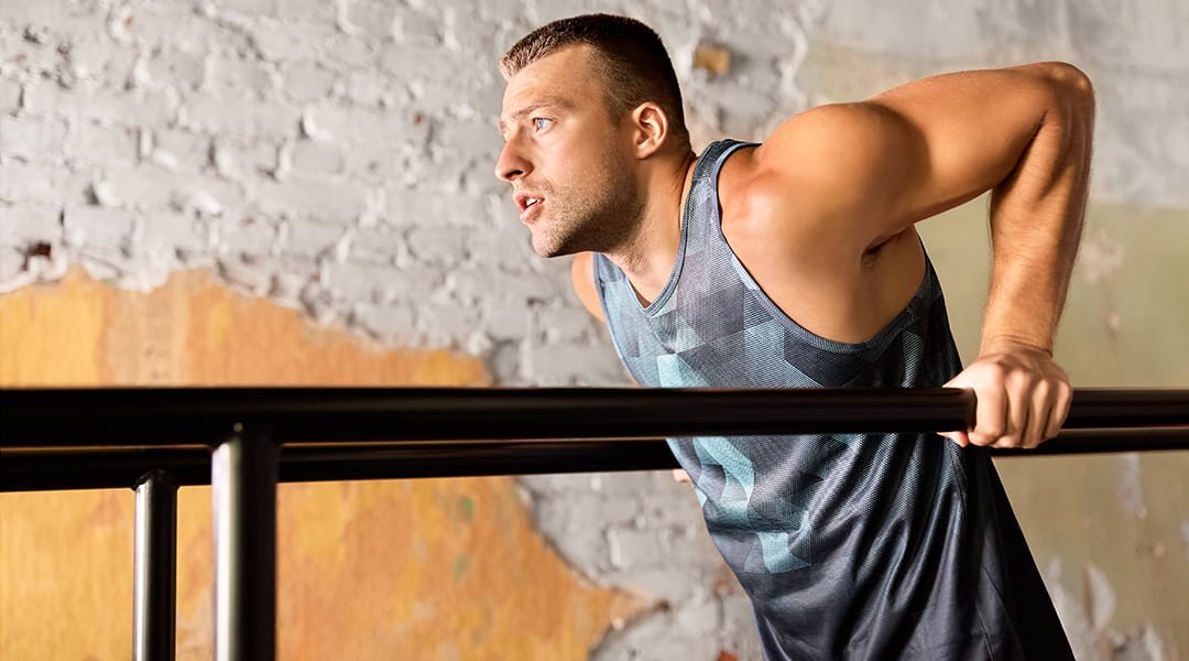 Flotări la Paralele: Corect și Eficient * Triceps, Piept, si Umeri